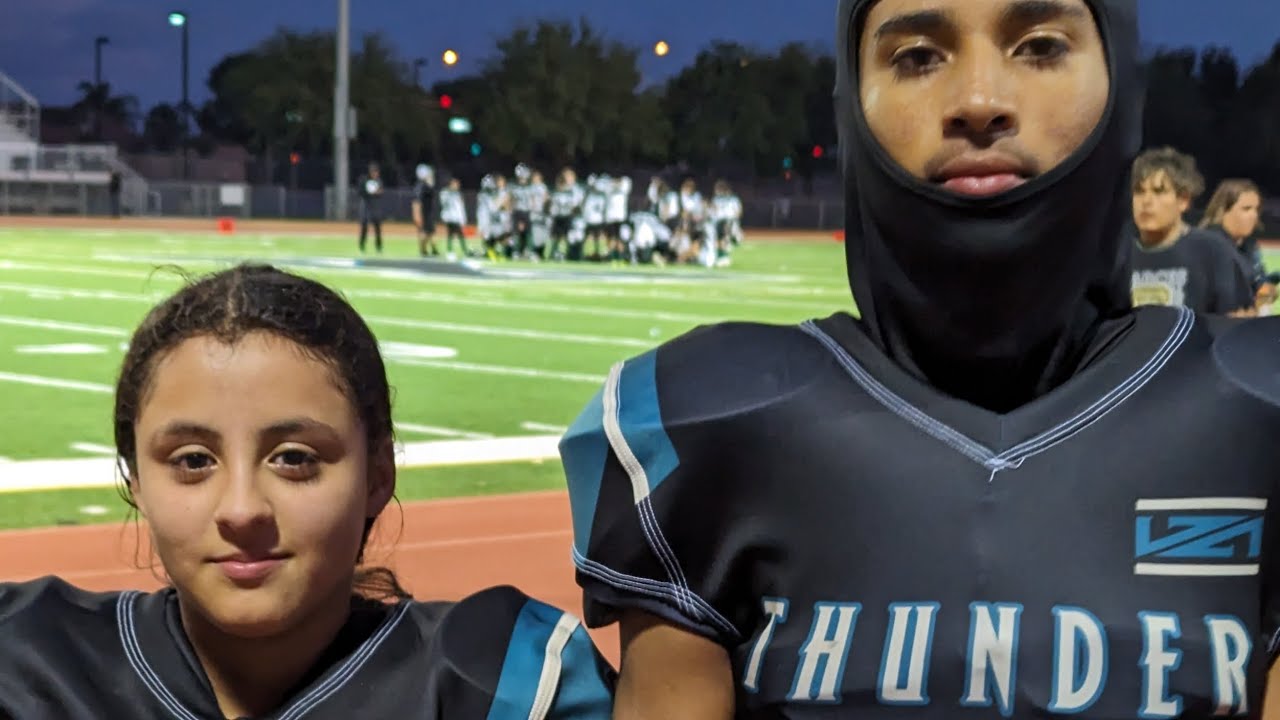 DELANO THUNDER VARSITY VS VISALIA 9/30/23 - YouTube