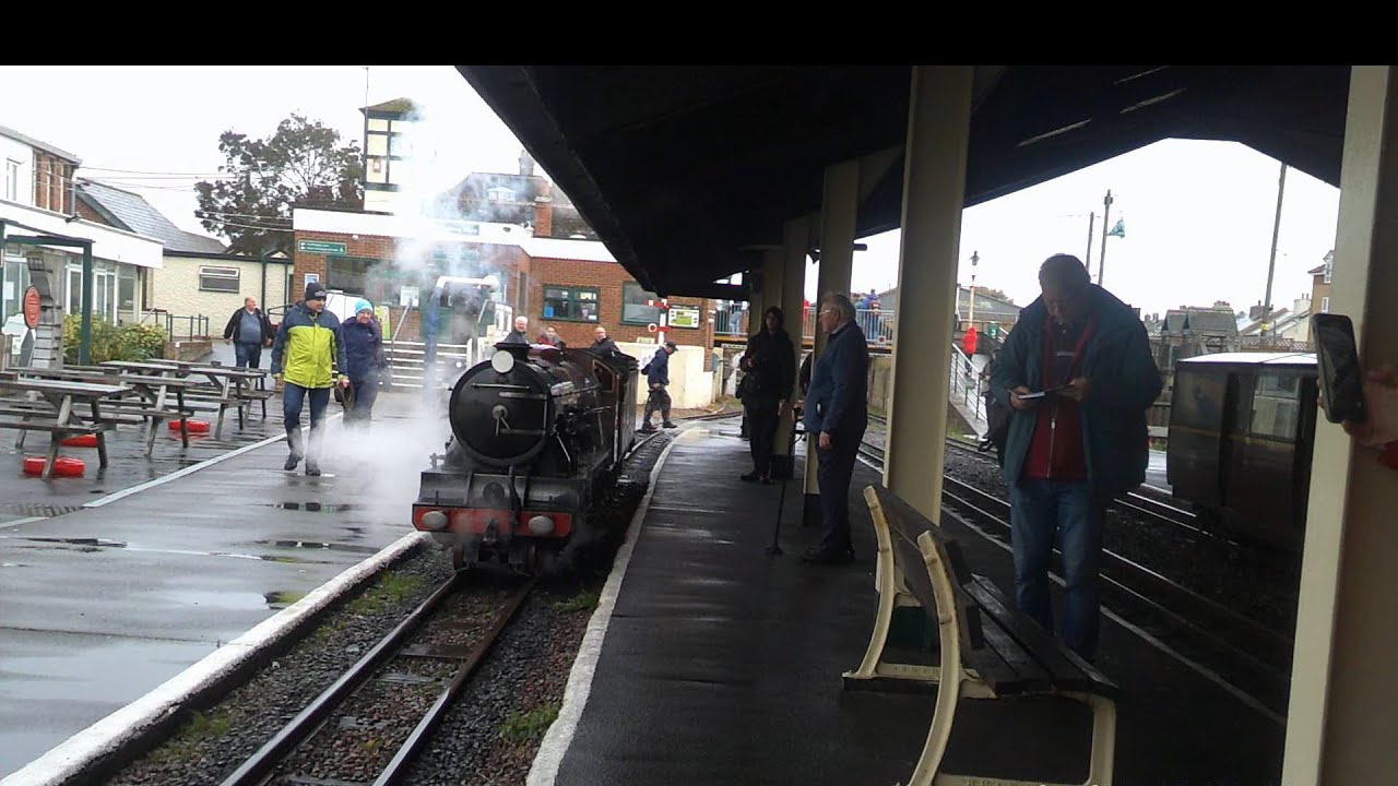 Trains at New Romney 21/10/2023 - YouTube