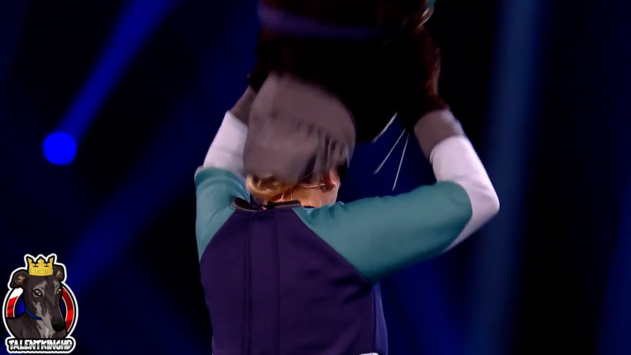 The Masked Singer 2023 Otter Unmasked Top 7 S4E06 - YouTube