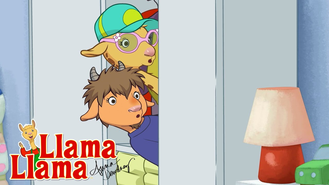 The Gang Hears Scary Sounds | Llama Llama Episode Clip - YouTube