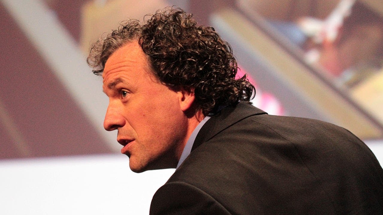 Cusp 2014 / Nicholas Epley - YouTube