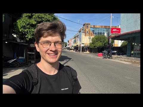 First Time in Aceh, Indonesia’s Most Conservative Region 🇮🇩 (Live)