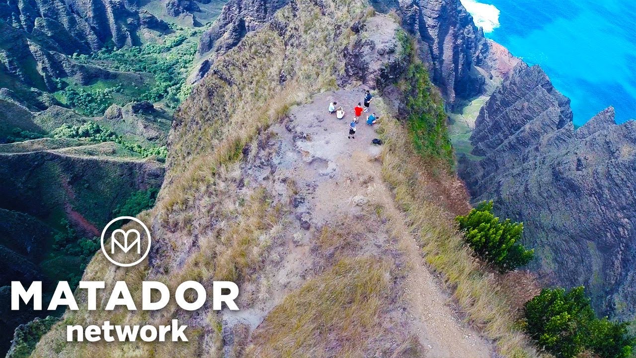 Magic Spot: The Awa'awapuhi Trail in Hawaii - YouTube
