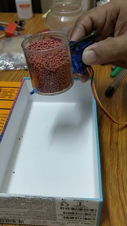 SIMPLE FISH FEEDER USING ARDUINO NANO AND WASTE MATERIAL - P2 - YouTube