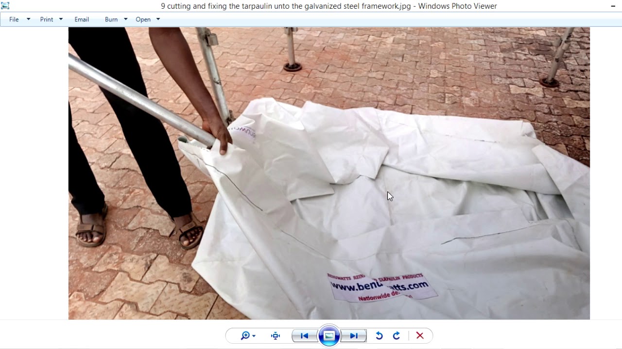 How to Set Up, Construct or Install Collapsible Mobile Tarpaulin Fish ...