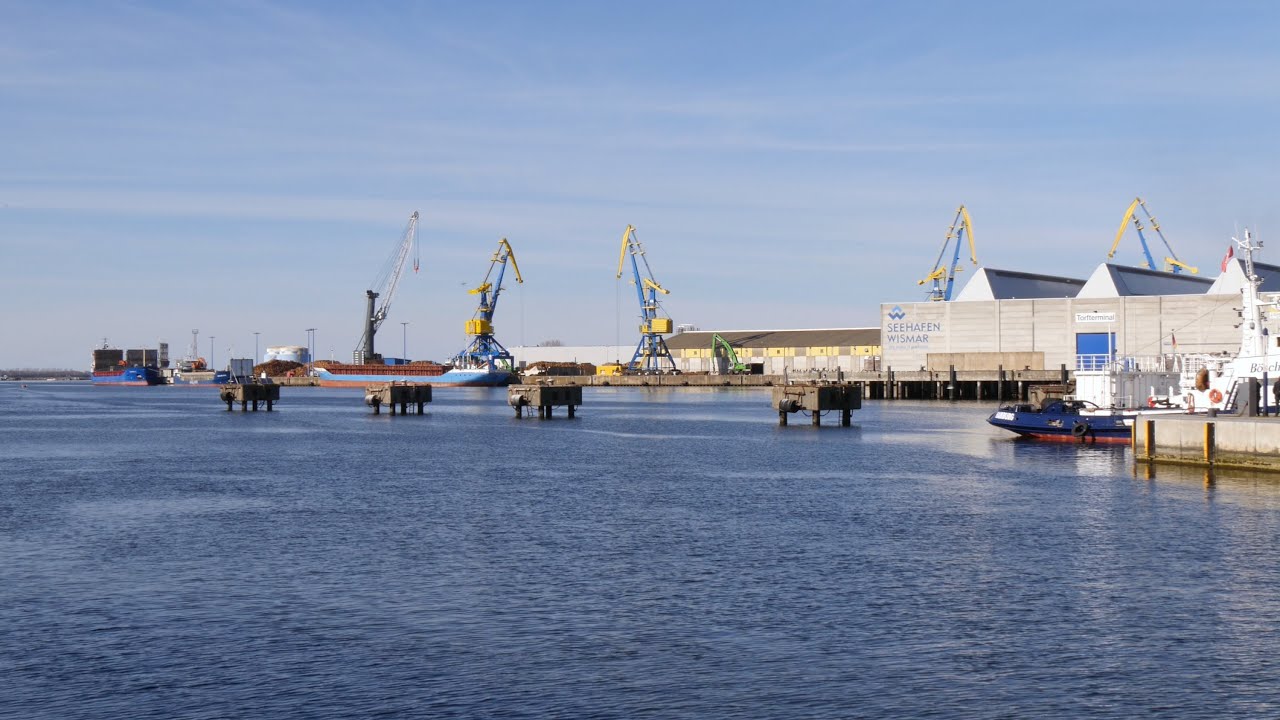 Wismar: Seehafen (Sea Harbor) - 4K Video Picture - YouTube