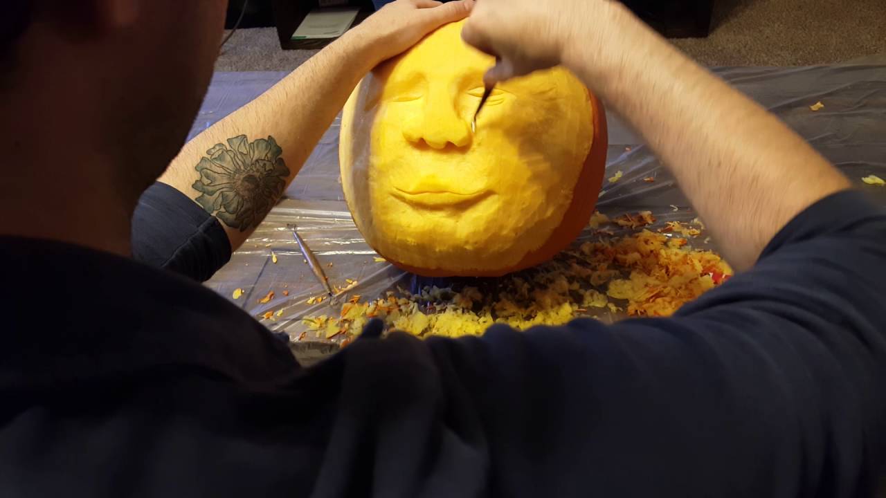 Making a Trumpkin - YouTube