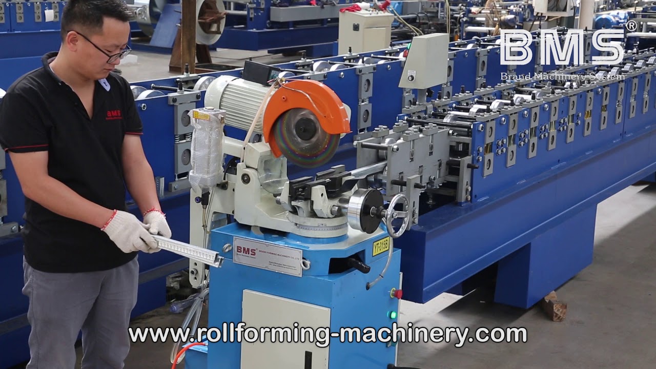 Square Pipe Roll Forming Machine (With Saw Cutting) - YouTube