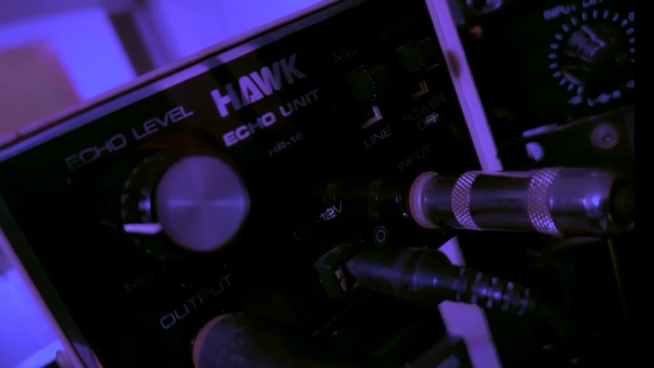 Hawk HR 12 Echo Unit: quick n' dirty demo - YouTube