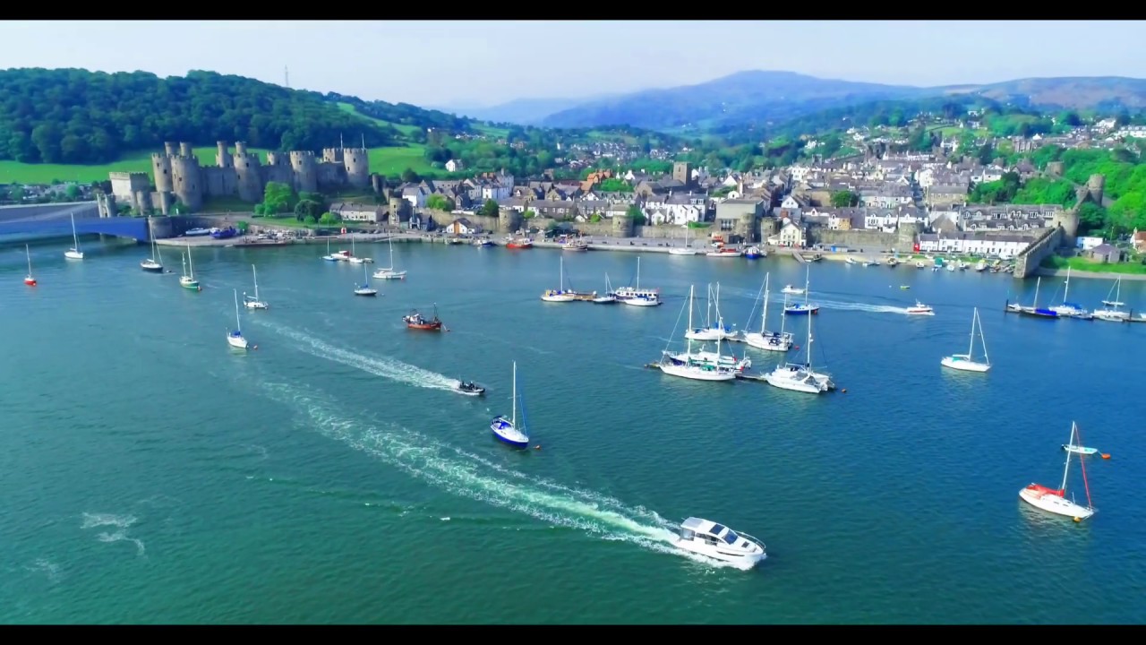 Llandudno Beautiful Holiday Location, North Wales. - YouTube