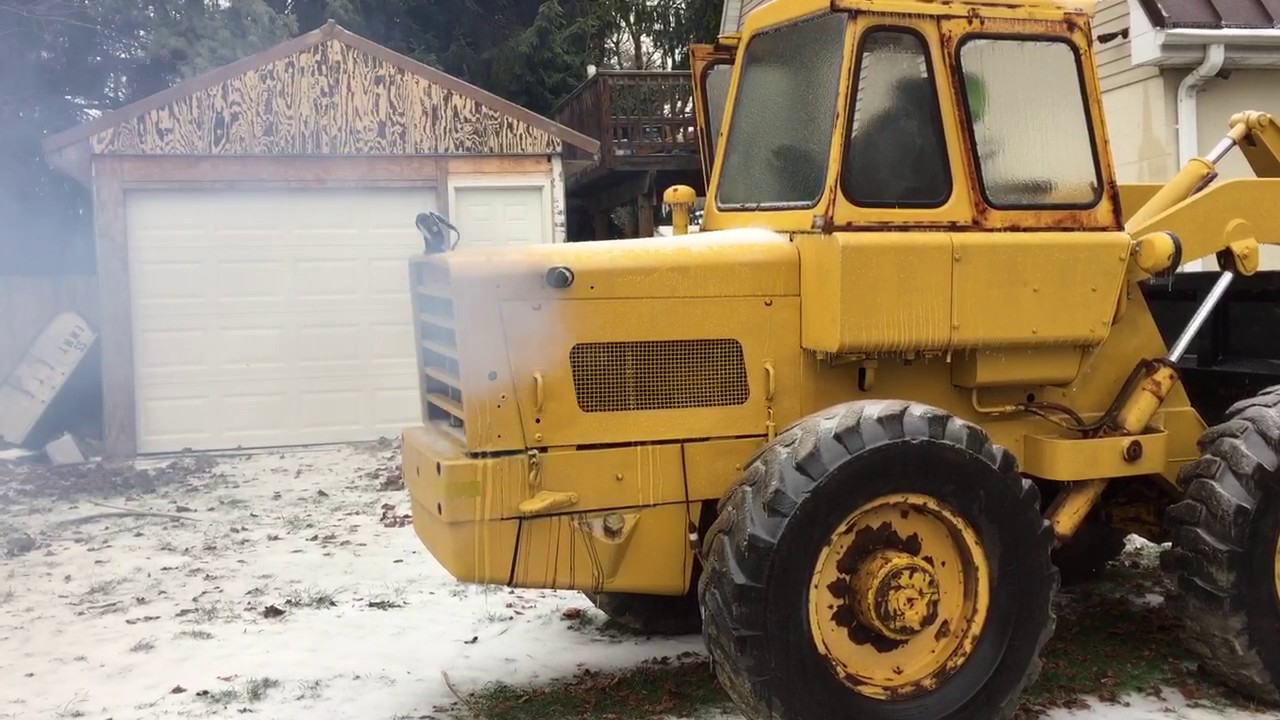 Hough H30 Wheel Loader Cold Start - YouTube