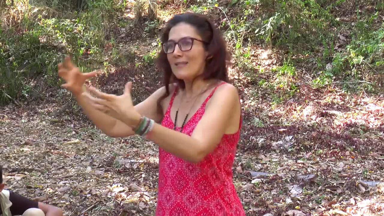 Charla María Caba Mentora en Conciencia Huellas Patiamarillas Febrero ...