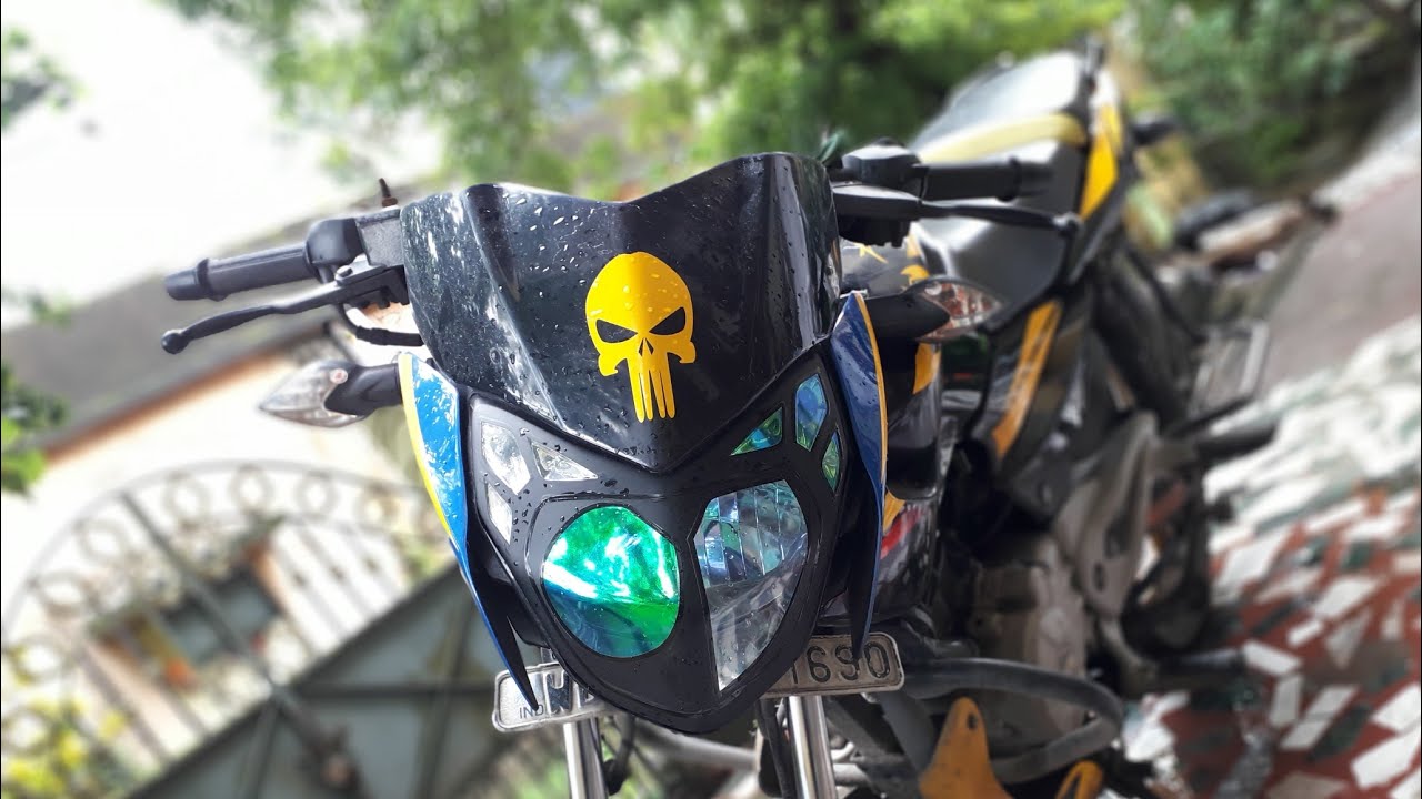 Wrapping Headlight of Pulsar 135. New look and Graphics - YouTube