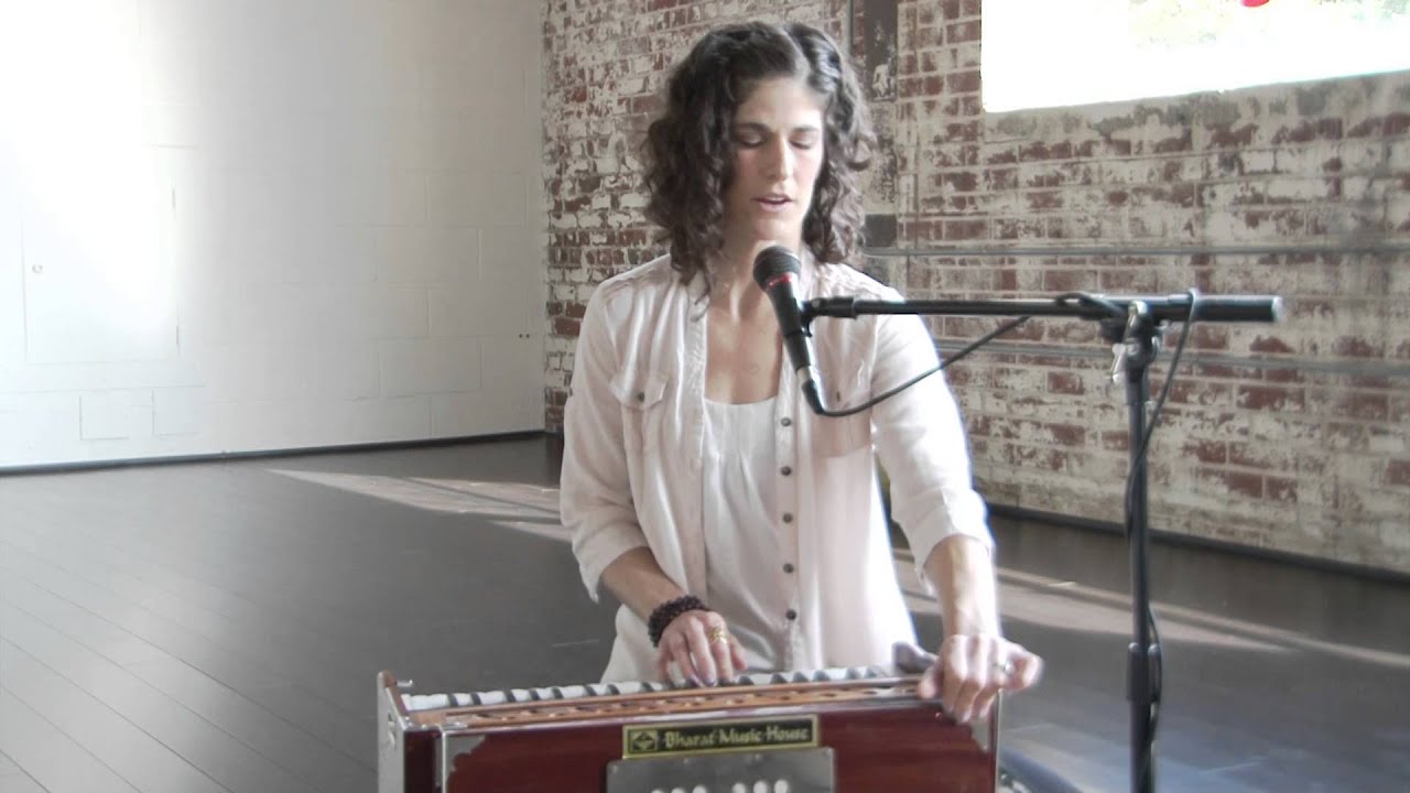 Sacred Thread Yoga Tutorials: Chanting Ep. 2 - YouTube