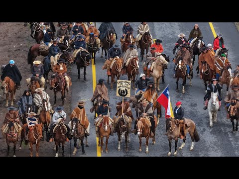 Como es una cabalgata de la Amistad Arrieros del Paso Pehuenche y el cajón el Melado Juegos tipicos