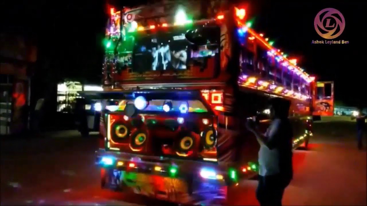ලංකාවේ ලස්සනම බස් ..Most modified bus in sri lanka තොරන් නොවන තොරන් ...