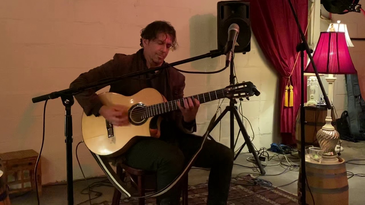 Valentine Sounds w/ Sean Blackman - YouTube