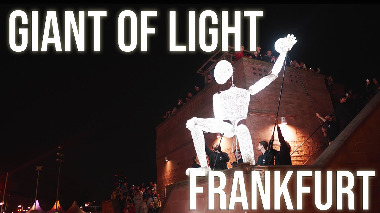 Giant of Light Dundu at Frankfurt City Incredible Lightshow - YouTube
