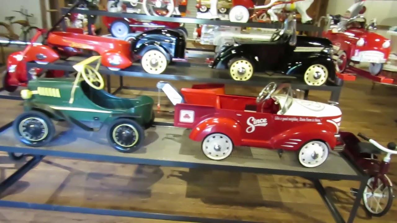 A Walk Through the Gilmore Car Museum - YouTube