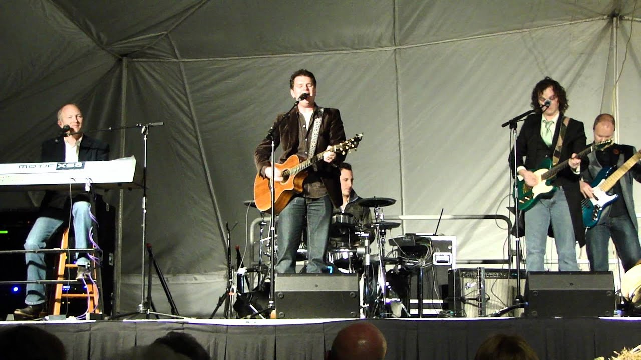 The Akins sing Man, That's Good! - YouTube