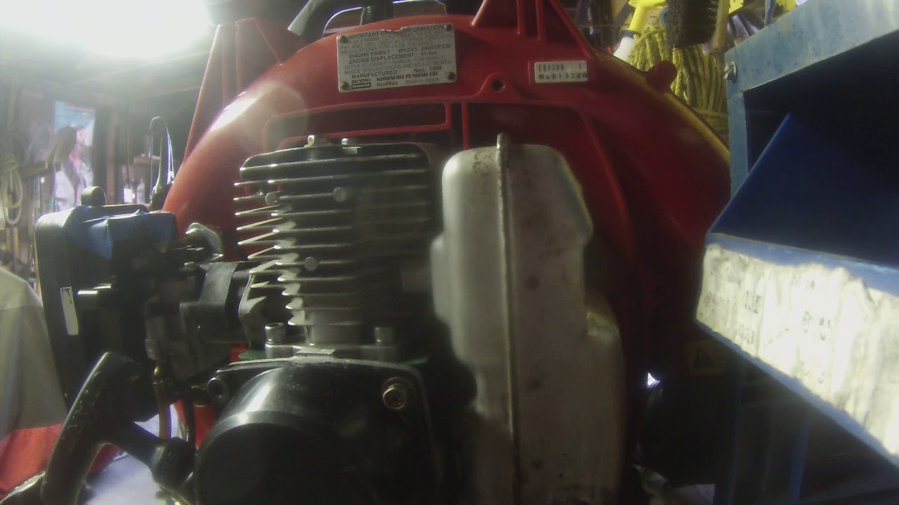 working on my old redmax back pack blower - YouTube