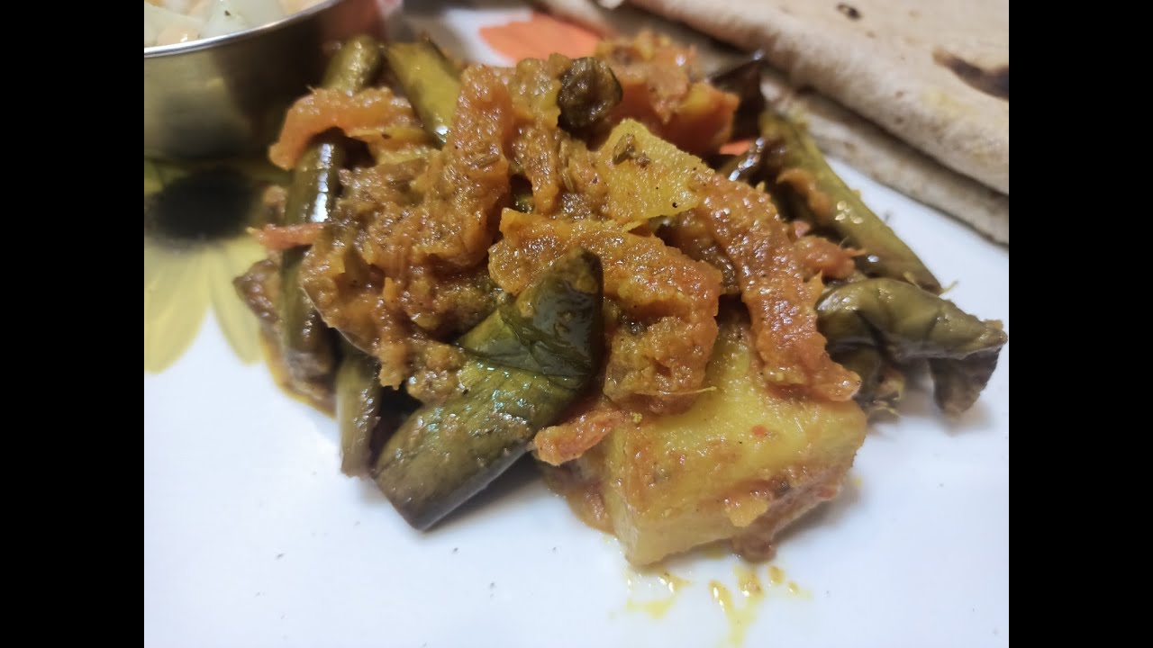 Sindhi Baingan Aloo Recipe | Dhaba Style Aloo Baingan | Eggplant Recipe ...