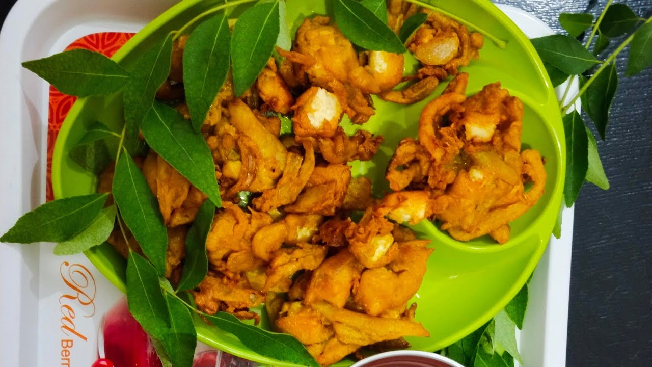 monsoon crispy paneer onion pakode with kulhad chai / easy to make ...