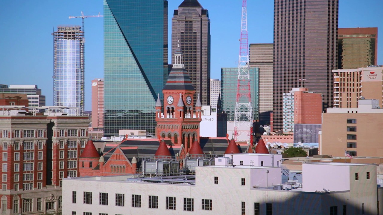 Clock tower in skyline of downtown Dallas - YouTube