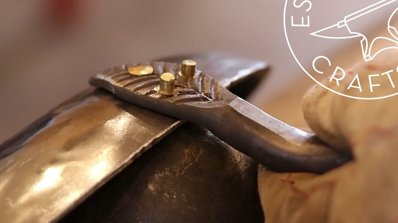 Making a Carbon Steel Pan with Stagecoach Farm and Forge - YouTube