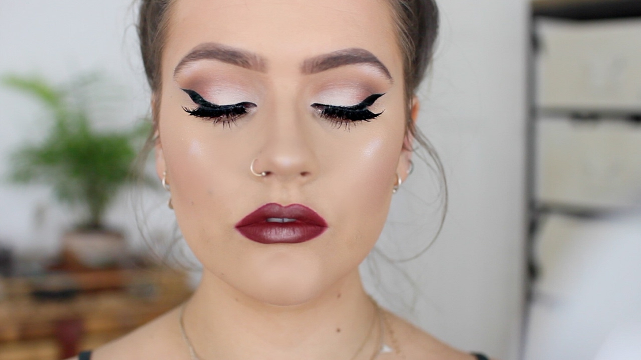 Classic, Sexy Valentines day makeup tutorial | EmmasRectangle - YouTube