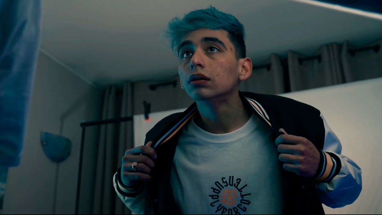 disculpa - GRAVEDAD RDM (Video Oficial) shot by SNOOPY - YouTube