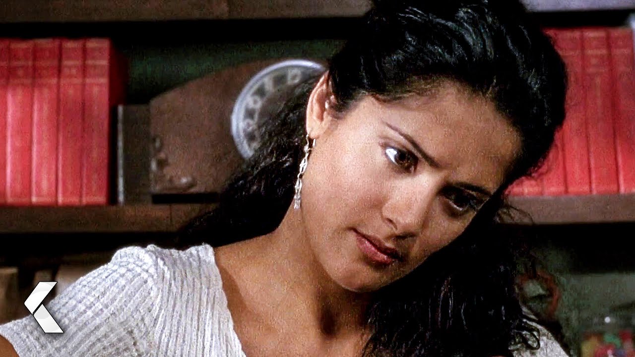 DESPERADO - The Woman Behind The Legend Of El Mariachi - Best Scenes | Antonio Banderas, Salma ...