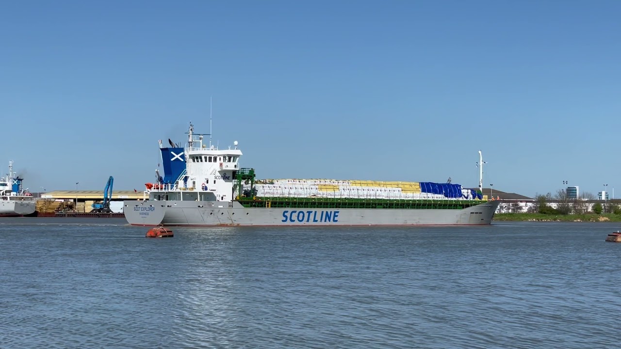 Scot Explorer and Scot Bay - Rochester 29.03.2021 - Krispen Atkinson ...