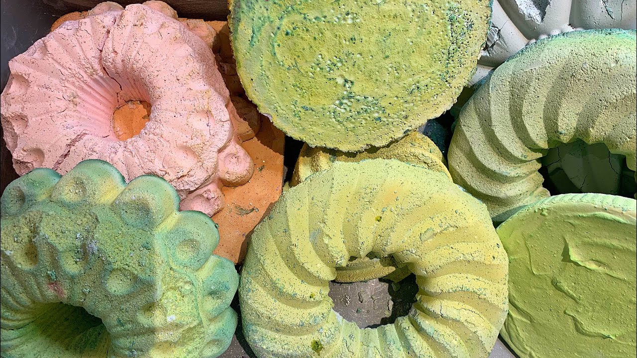 ASMR | Big Mould reforms | crunchy | powdery | satisfying | relaxing ...