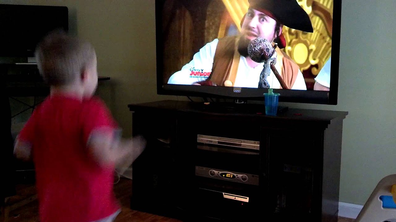 Dancing to Yo Ho Ho - YouTube