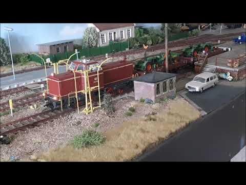 Übergabe und Rangieren mit der V65 - YouTube