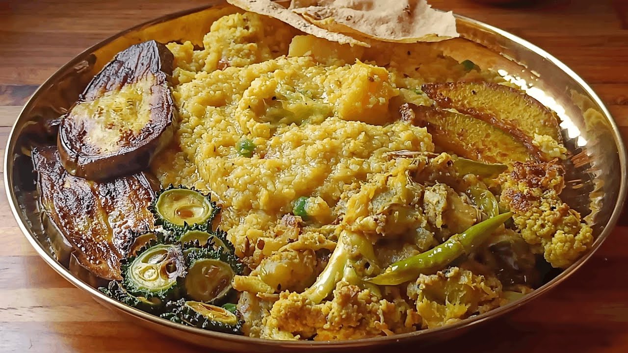 Durga Puja Special Bhoger Khichuri Recipe | Traditional Bengali Bhog ...