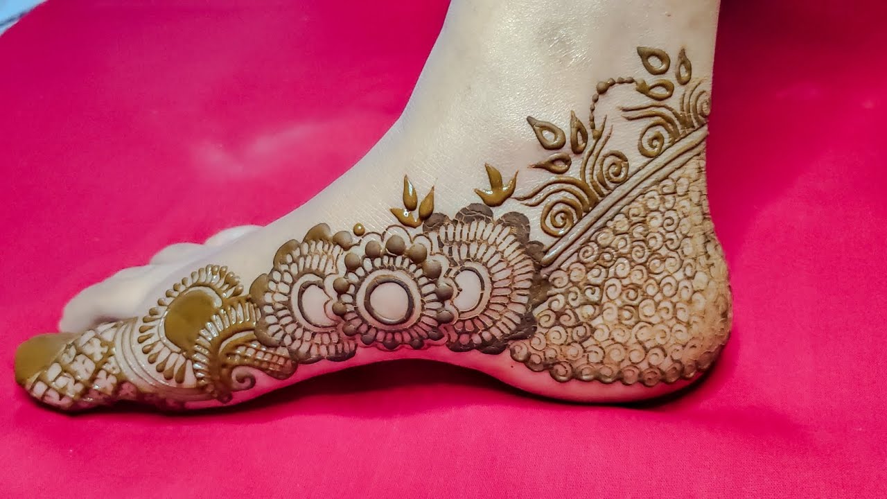 How To Make Feet Mehndi Design || Simple And Beautiful Feet Mehndi ...