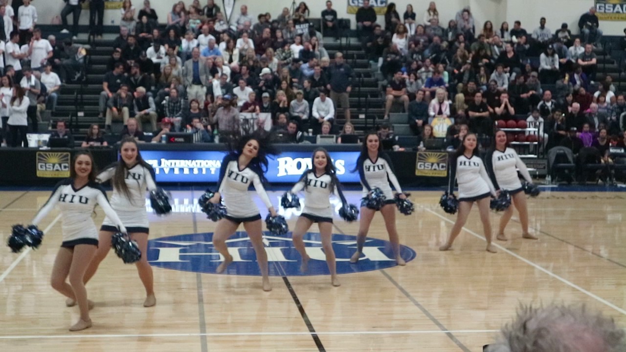HIU CHEER TEAM - YouTube