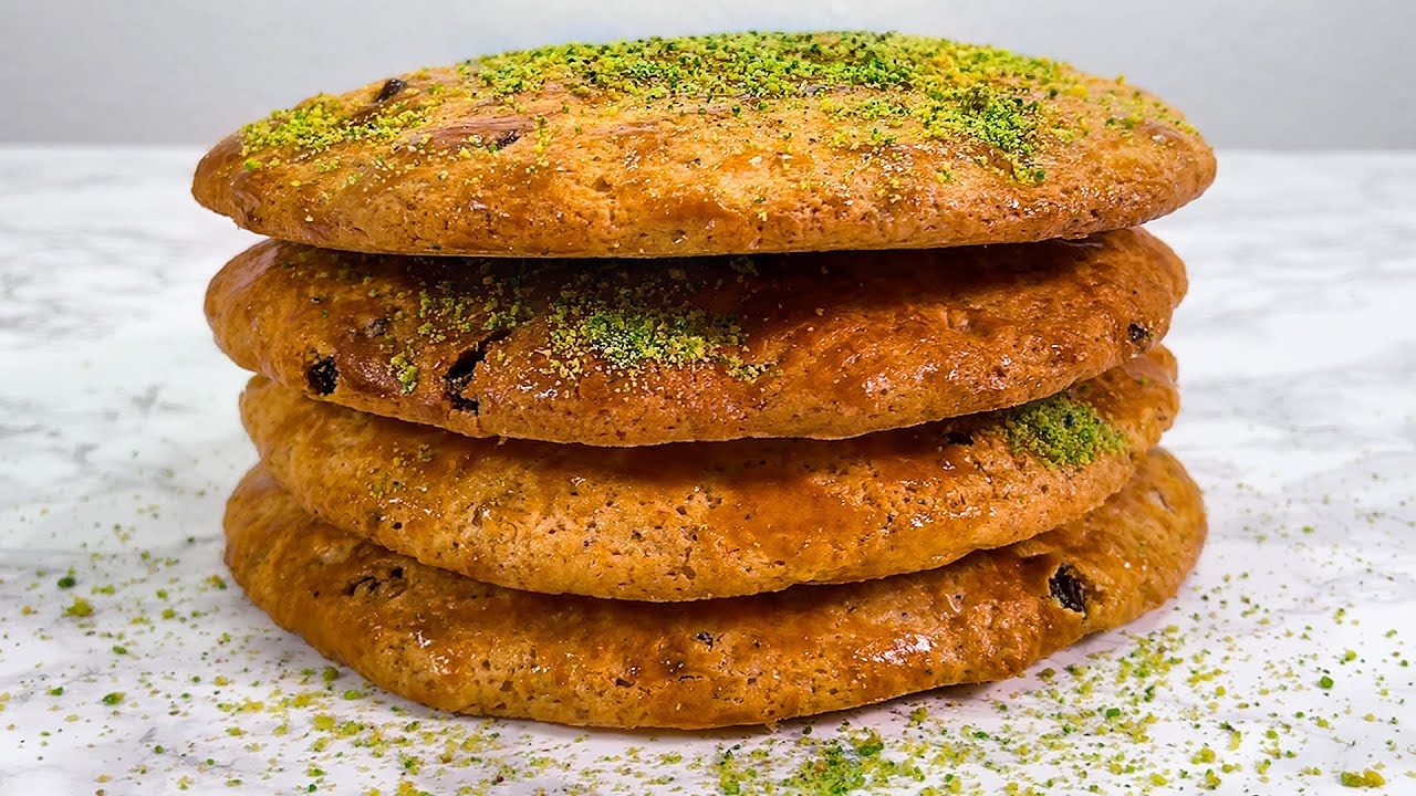 Afghani Sweet Winter Bread | روت کشمشی نرم وخوشبو با چهار مغز وپسته ...