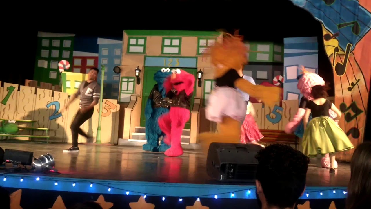 Reto baila ♥️ (Elmo) - YouTube