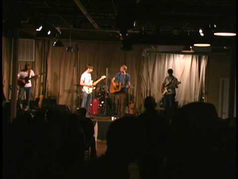 Joe McCready - Blue Sky Summers (live @ dcf) - YouTube