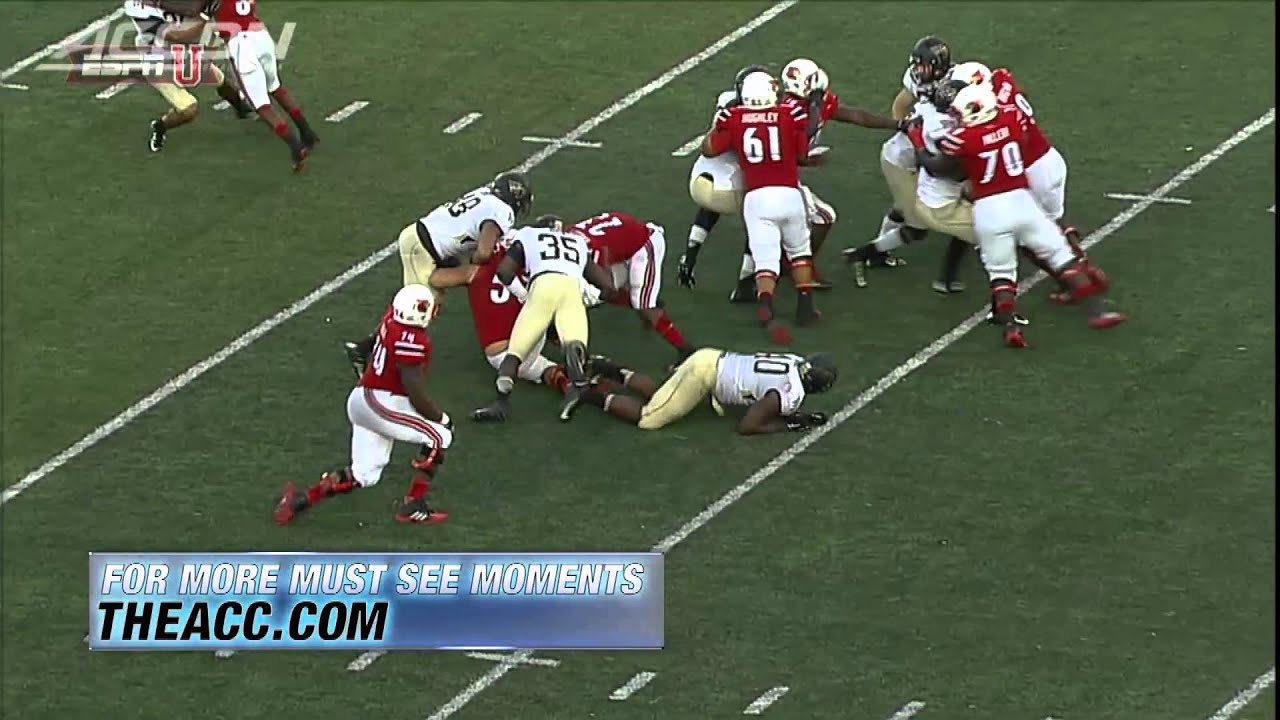 Louisville RB Brandon Radcliff Carries Pile Rugby-Style for 15 Yards ...