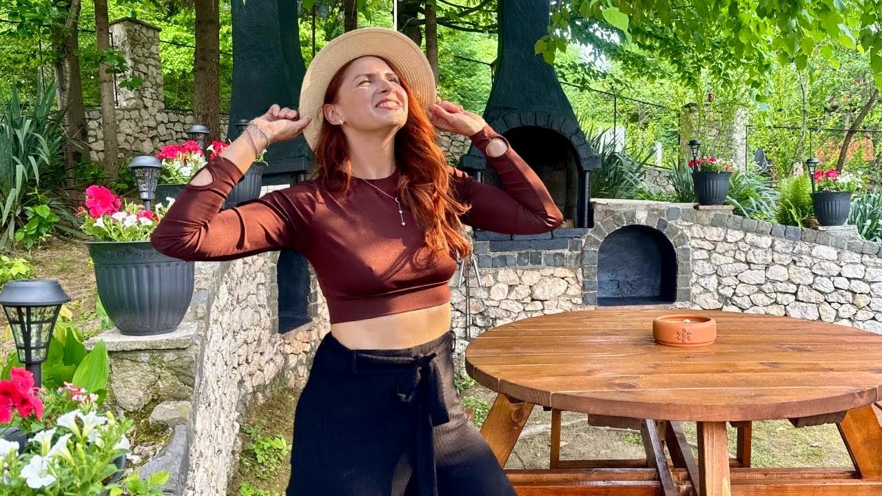 Transformare SPECTACULOASA în curte - Am amenajat zona de gratar - YouTube