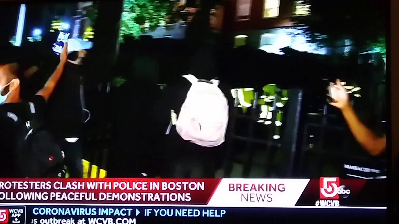 Boston riot! 2020 State House get invaded by protesters - YouTube
