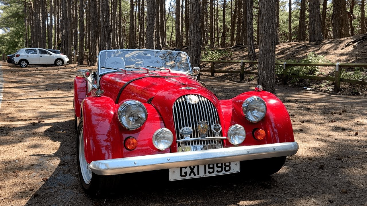 Morgan Plus 8 - YouTube