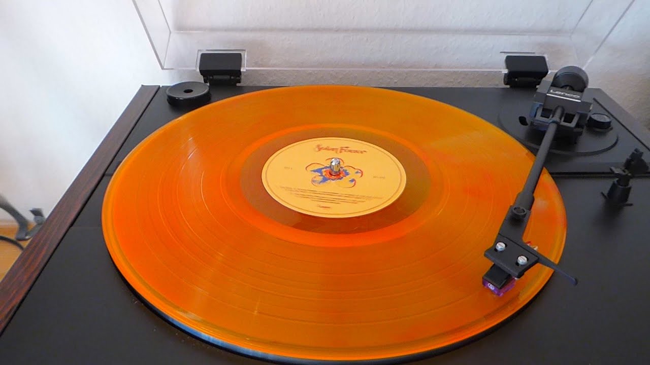 Lorde “Solar Power” (Vinyl Unboxing) - YouTube