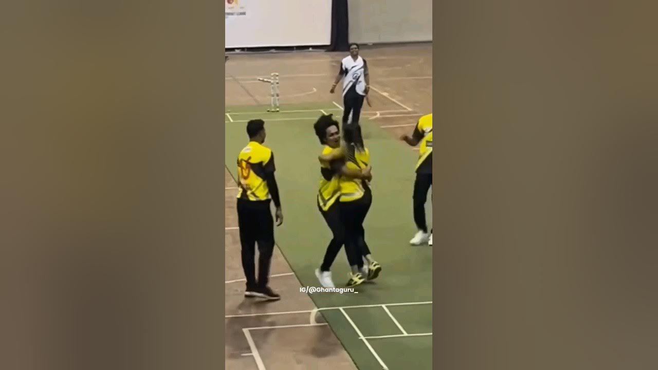 කොල්ලො කියන්නෙ කොල්ලන්ට😂😁 Youtube