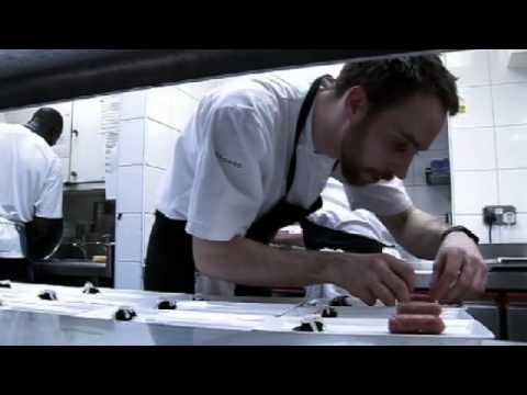 Tom Kitchin cooks at Alan Murchison's restaurant - YouTube
