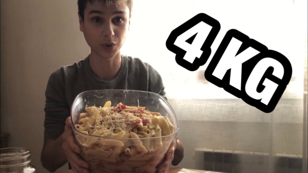 MANGER 4 KG DE PÂTES ! - YouTube